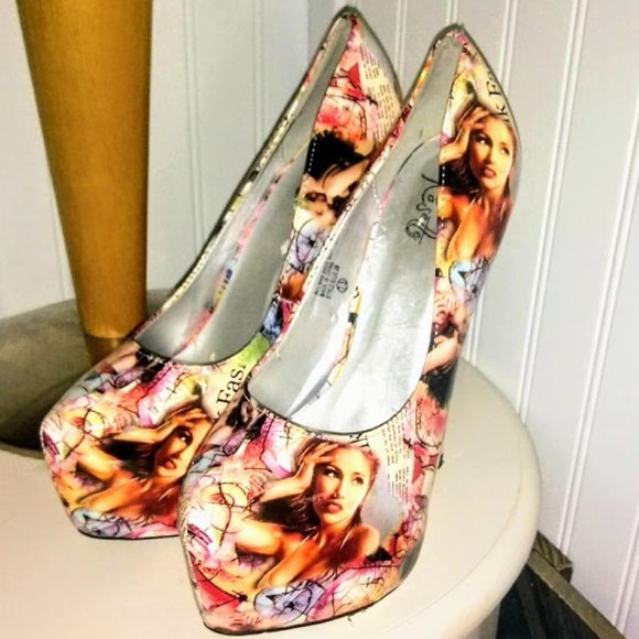 Rosette | Shoes | Magazine Print Platform Stiletto Pump | Poshmark